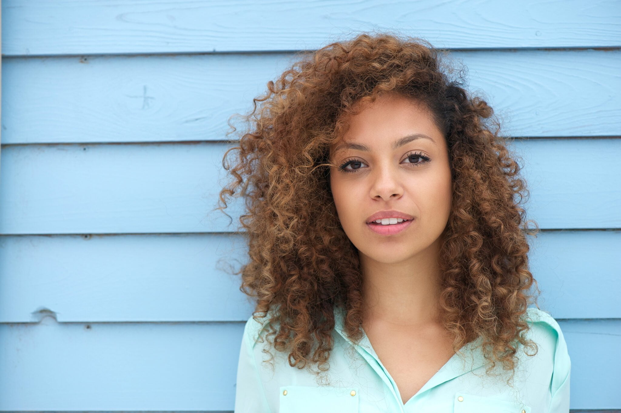 Porositeit: wat is het en hoe poreus is jouw haar? | Kurlify